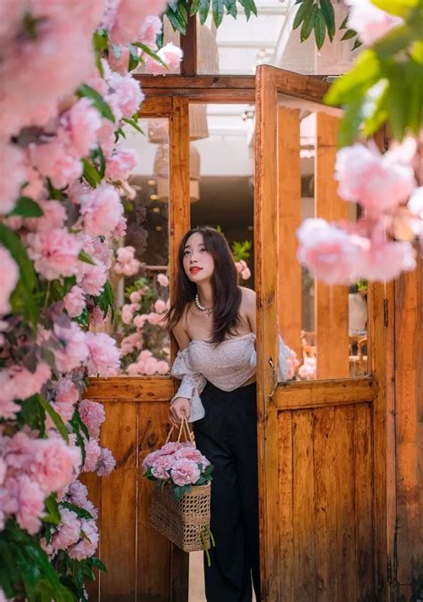 Tiệm Cà Phê Khóm Khám Phá Không Gian Đồng Quê Yên Bình Giữa Lòng Sài Gòn