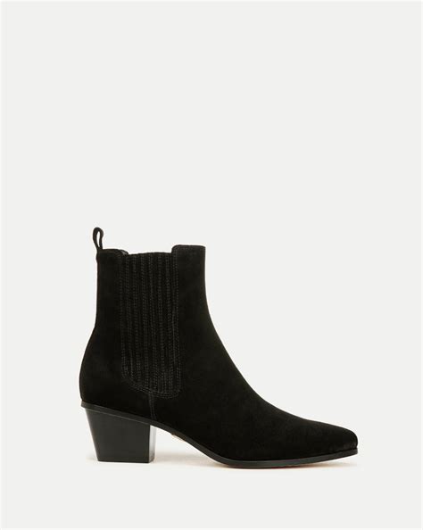 Alina Suede Bootie In Black Veronica Beard Canada