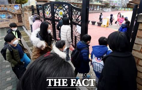 서울시 자가검사키트 정부와 협의학교부터 도입 사회 기사 더팩트