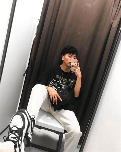 𝕃𝕀𝕌𝕏 ⛩️ Liux G2 0 • Instagram Photos And Videos