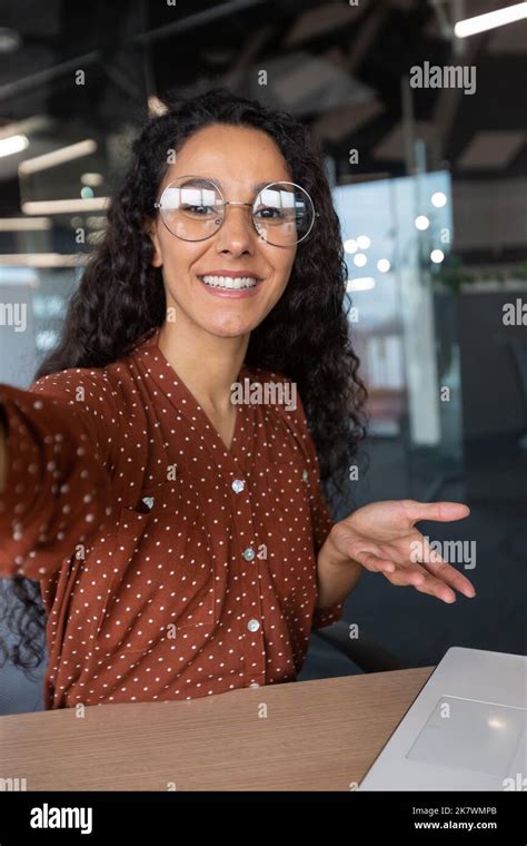 Vertical Shot Video Call From Office Hispanic Business Woman Working
