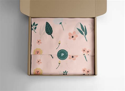 Free Wrapping Tissue Paper Mockup Psd Psfreebies