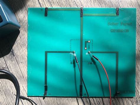 Using Solar Energy To Recharge Batteries And Power Arduino Uno