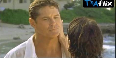 Alexandra Paul Sexy Scene In Baywatch Tnaflix Com