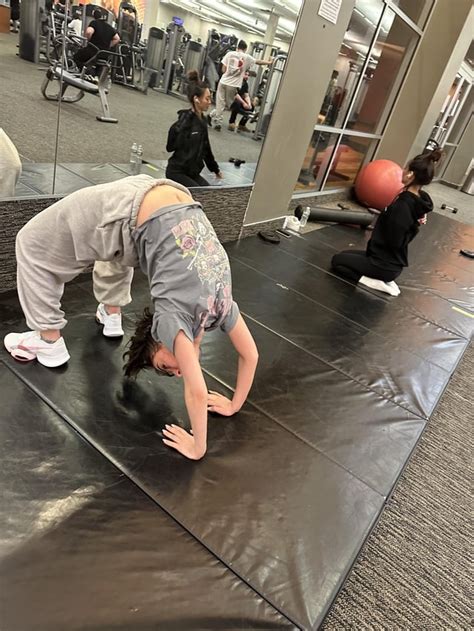 Do These Moves Look Good How Do I Improve Best Stretches For Splits
