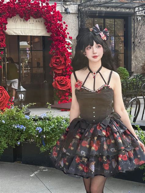 Black Cherry Print Tiered Ruffle Puffy Skirt
