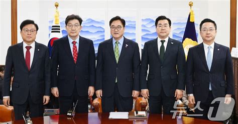 속보 여야 3월 13·20·27일 본회의 개최 합의