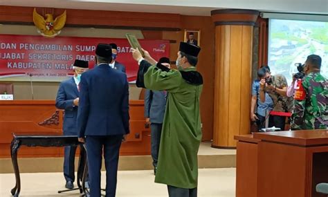 Wahyu Hidayat Resmi Di Lantik Sebagai 1 Sekda Kabupaten Malang