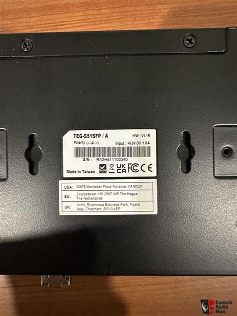 Trendnet Optical Ethernet Switch With Small Green Computer 5 V Lpsu Photo 5513517 Canuck