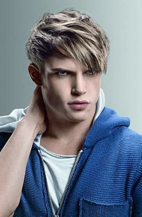 Jungen frisuren halblang Schönheit und Stil
