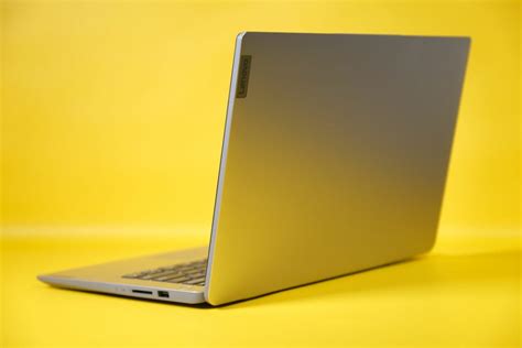 Review Lenovo IdeaPad Slim 1 14AMN7 YANGCANGGIH COM