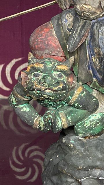 玄関に新作邪鬼面獅子宿燻亭9