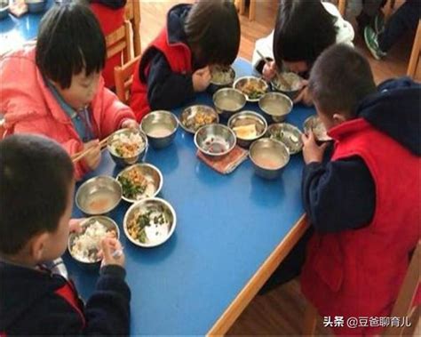 「新型冷暴力」正在幼兒園盛行，孩子表達不出來，家長也一無所知 每日頭條