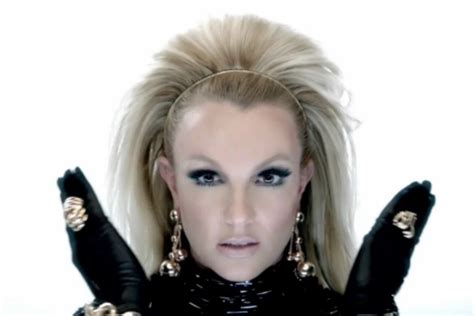 William Britney Spears Go Futuristic In ‘scream And Shout Video