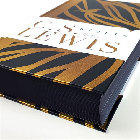 Bíblia de Estudo C S Lewis NAA Capa Dura Preta Dourado