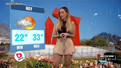 Gaby Lozoya Cameltoe En Minishort Y Sexys Piernotas HD TNAFlix