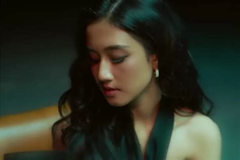 Lirik Lagu Hidup Tanpamu Keisya Levronka Haruskah Kurelakan Keadaan