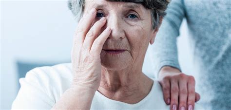 Alzheimer Etapas Tratamientos Y Cuidados Meditip