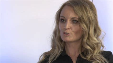 Ta Veseli Dan Sabina Repnik Hipnoza Youtube