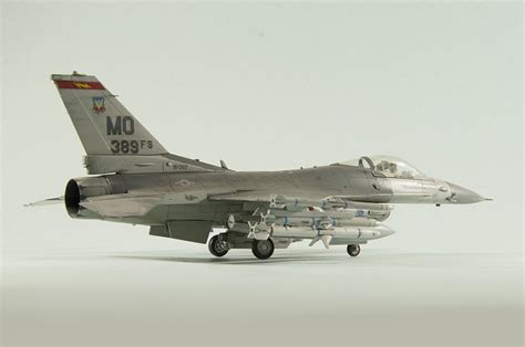 F 16c Block 50 52 — Каропка ру — стендовые модели военная миниатюра