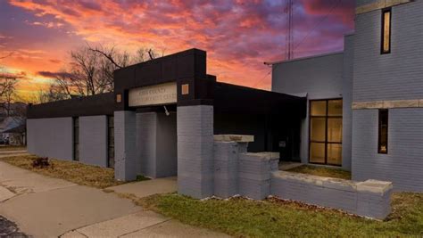 Photos Show The Inside Of The Cass County Jail Which Is For Sale