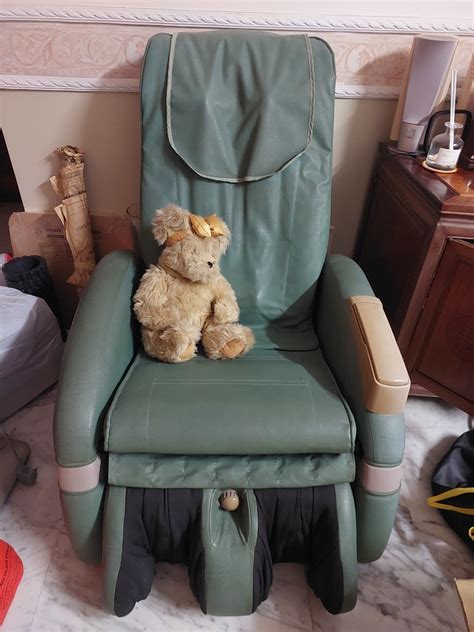 Osim Massage Chair Health And Nutrition Massage Devices On Carousell
