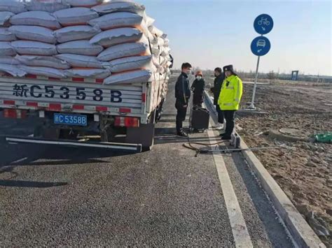 交警、生态环境部门联合开展机动车尾气超标排放整治行动腾讯新闻