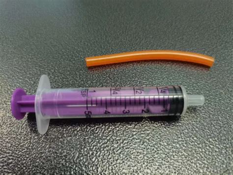 Colored Luer Lock Oralenteral Syringe Oral Syringe And Enteral Syringe
