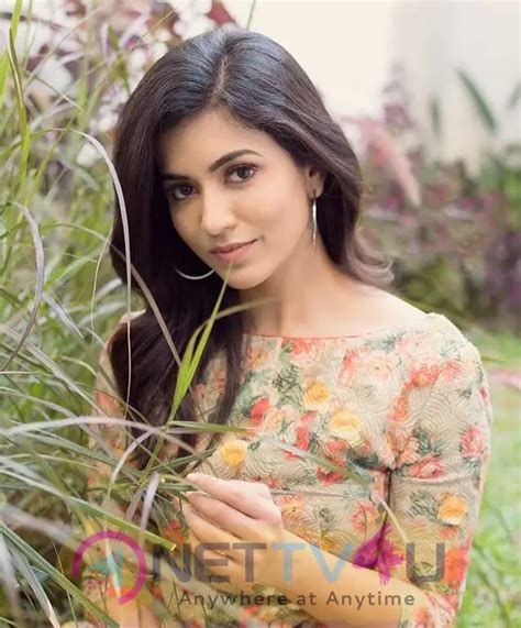 Actress Anju Kurian Attractive Stills 565720 Galleries And Hd Images