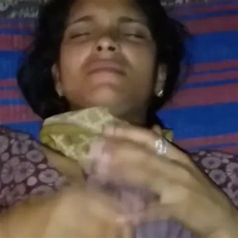 Mere Chut Ki Bhookh Mitayi Seel Tod Kar First Time Sex Chut Ki Bhookh Xhamster