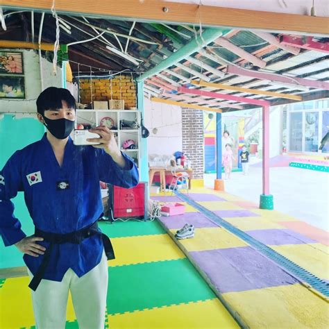 호아스쿨 영어태권도 영어체육 미국에서 도입한 역사와 전통의 영어태권도 영어체육과 더불어 많은