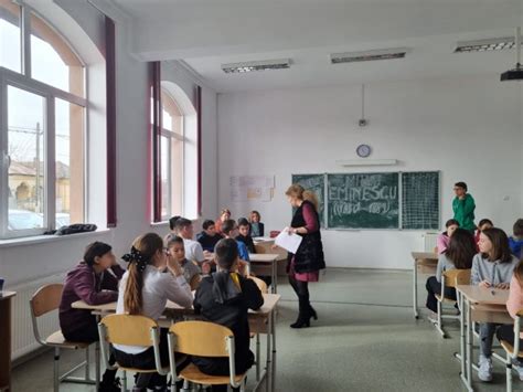 Galerie Foto Concursul Mihai Eminescu Luceafarul Poezie Romanesti