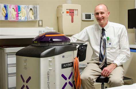 Xenex Germ Zapping Robot In Action Robotic Gizmos