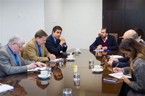 Comité Ejecutivo De La Cnc Se Reunió Con Ministro De Economía Con La