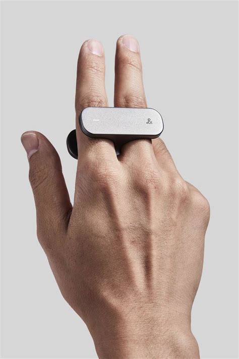Pin By Kor Kajanaku On Product Wearable Device Devices Design Input