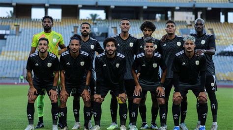 مدرب فاركو يشيد بصفقة الزمالك المحتملة وأحمد سليمان يُحاول منعه من