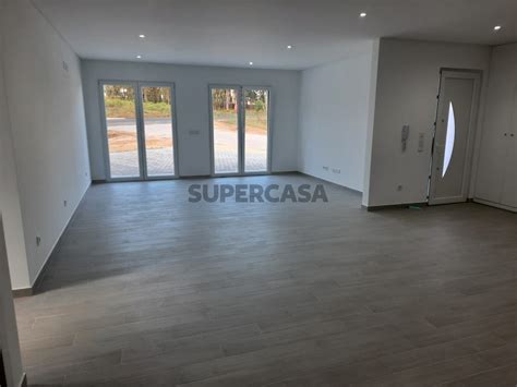 Moradia Moradia Isolada T à venda em Vau SUPERCASA