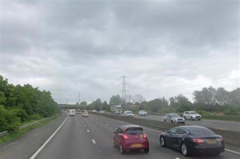 Emergency Services Attend 4 Vehicle Motorway Crash Near Bolton