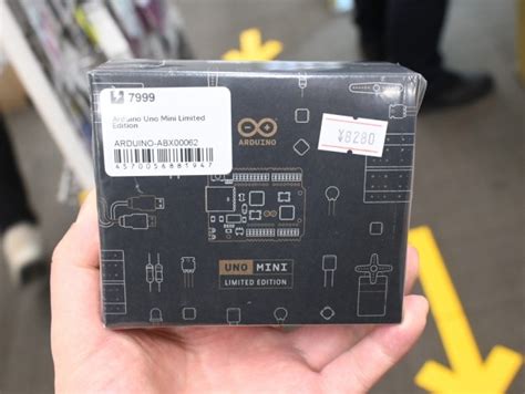 アキバ取材班 Arduino Unoの小さな限定バージョン「arduino Uno Mini Limited Edition」が入荷