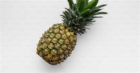 흰색 배경에 파인애플 한 개 사진 Unsplash의 파인애플 이미지