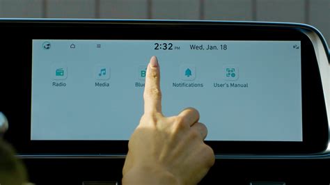 Hyundai Bucks Industry Trends Offers Bluelink For Free Ev Pulse