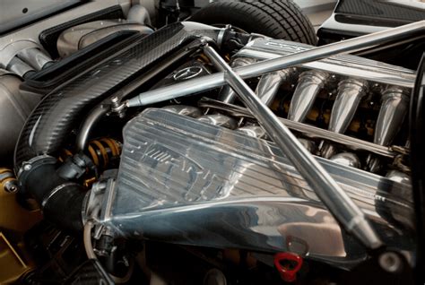 Pagani Zonda F Engine