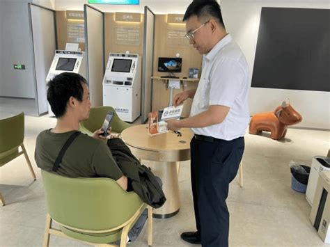 民生银行济南领秀城支行开展存款保险金融知识宣传教育活动相关折页海报