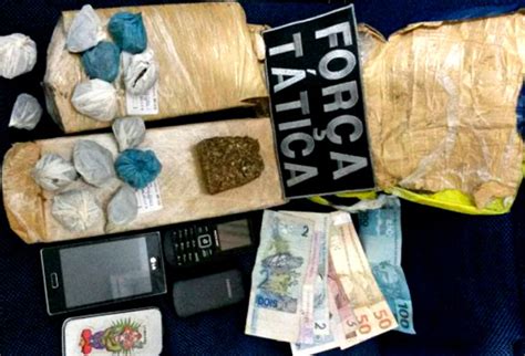 Três Homens São Presos Por Envolvimento Com Tráfico De Drogas Na Cidade