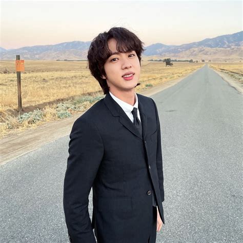 Bts Community Posts To Jin To Bts For You キラキラ舞う 太陽の下で ずっと二人は どんな時も