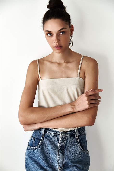 Aline Agencia Model Management