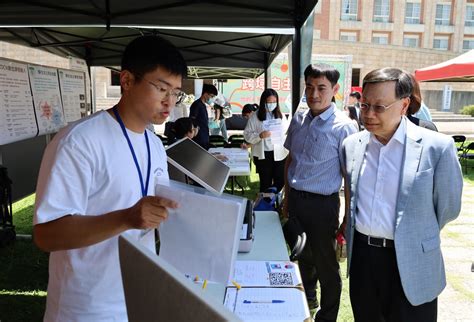 亞洲大學培育ai時代跨領域未來人才