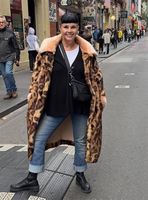 Laurelle Mellet Troye Sivans Mother Height Biography Age