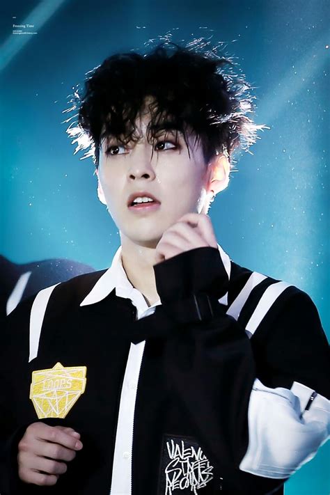 Exo Kokobop Power Thewarexo 엑소 Suho Xiumin Baekhyun Chen