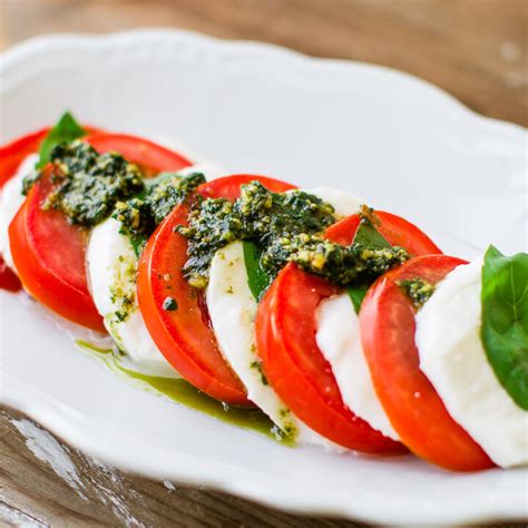 Caprese Salad With Pesto 4 Ingredients Pretty Simple Sweet